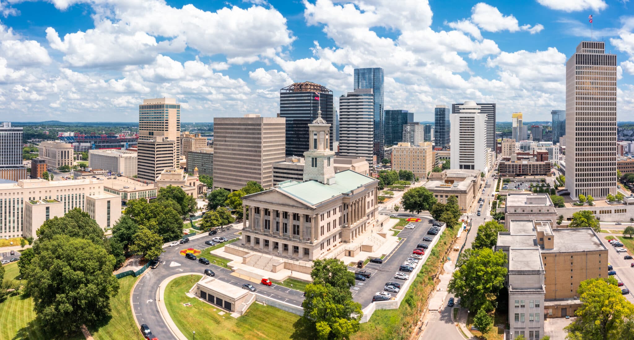 Living in Nashville: 11 Things to Know Plus Pros & Cons