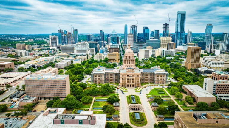 Moving From New York to Texas: The Ultimate Guide